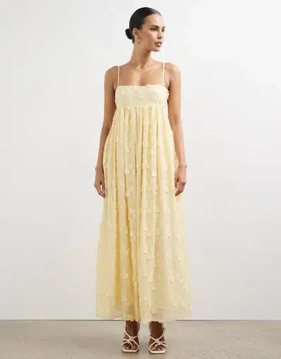 Minima Esenciales Tasnim Maxi Dress Pastel Yellow Size 8 | The Volte