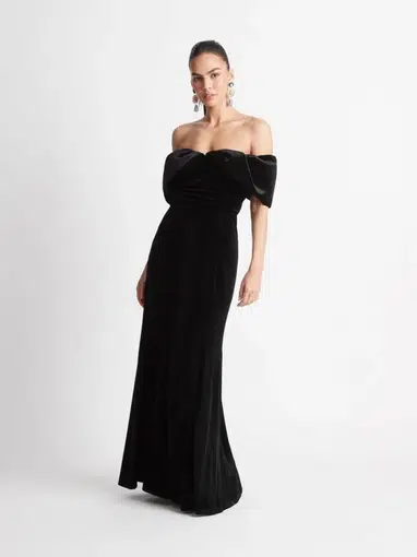 Sheike Vanity Velvet Gown Black Size 10 | The Volte