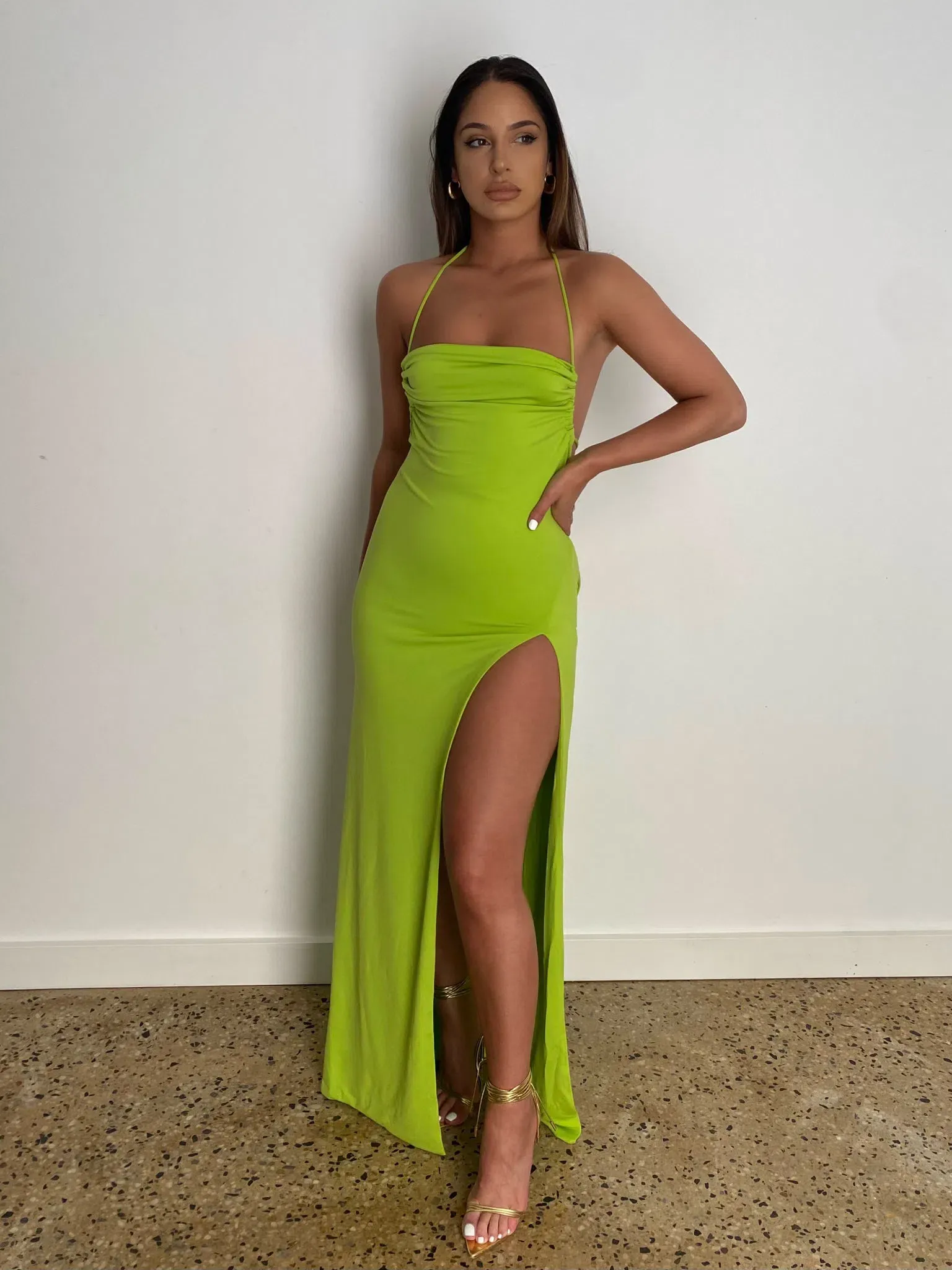 Melani The Label Marlo Gown in Green Size 6 | The Volte