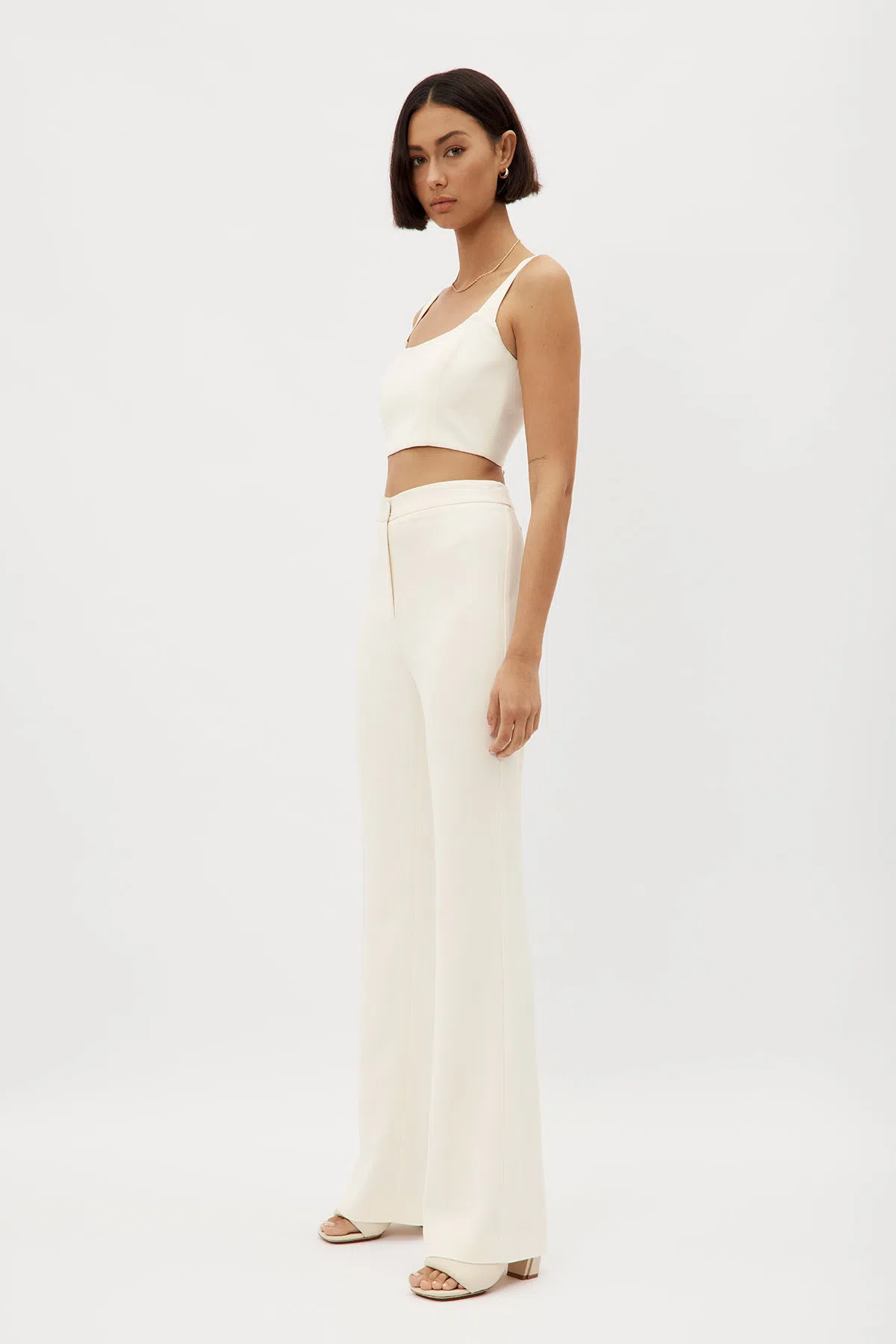 Ginger & Smart Modern Love Set Cream Size 4 | The Volte