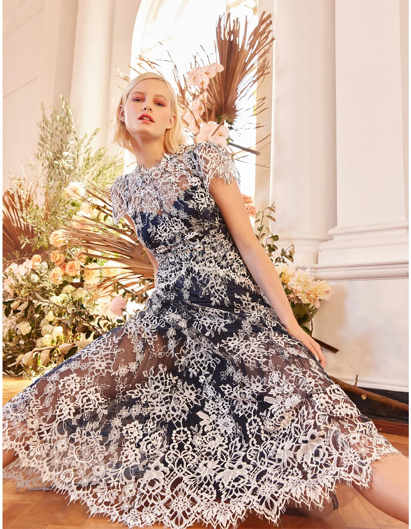 Moss and Spy Natalie Dress in Midnight White Size 12 | The Volte