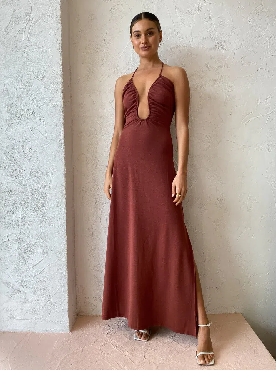 Sonya Moda Knitted Keyhole Gown in Spice Brown Size 10 | The Volte